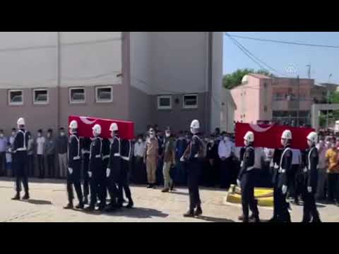 PKK'lı teröristlerin saldırısında şehit olan 4 işçi için tören düzenlendi