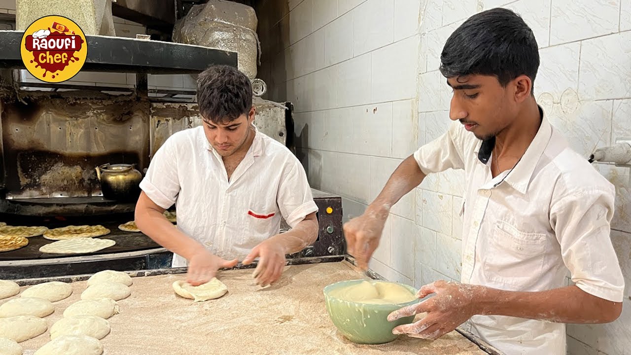 Baking golden bread for Afghan customers - YouTube