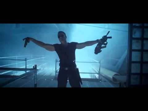 The Expendables Dövüş Sahnesi.avi