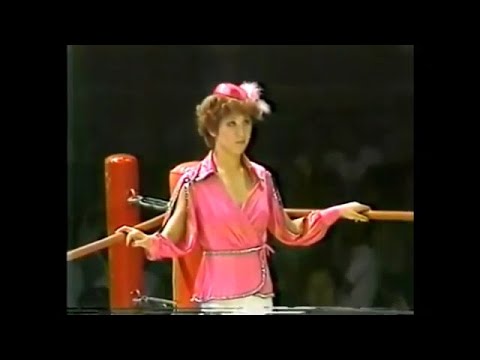 Lucy KAYAMA Vs. Joyce GRABLE - YouTube