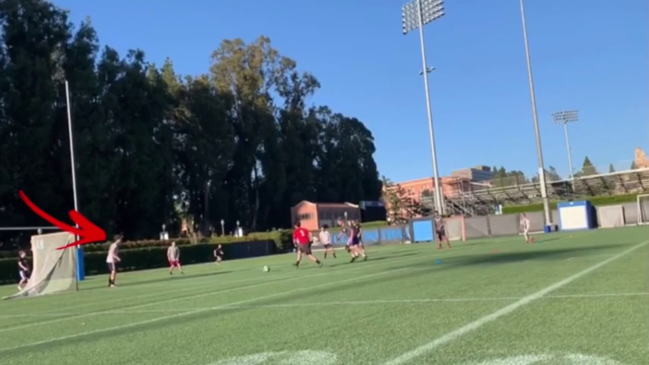 Daniel Romanenko 2022 CB/RB 3v3 highlights - YouTube