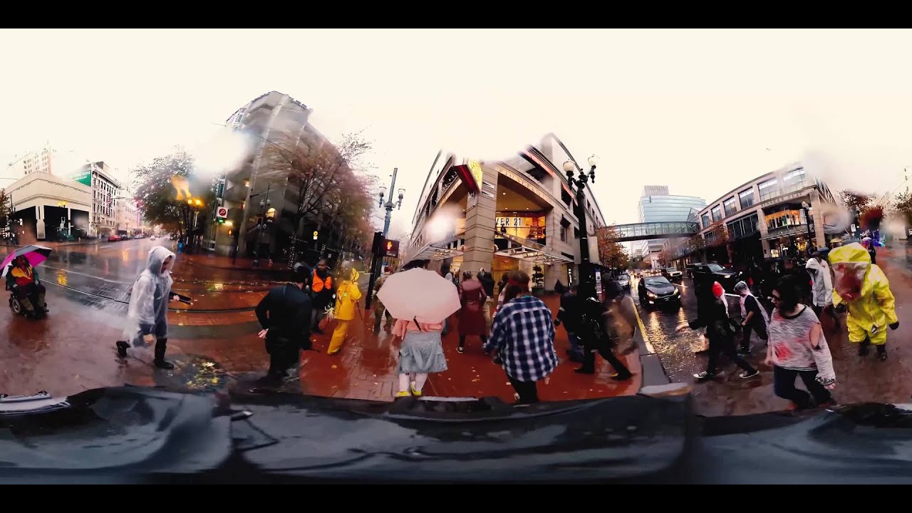 Portland Zombie Walk 2015 - 360 - YouTube