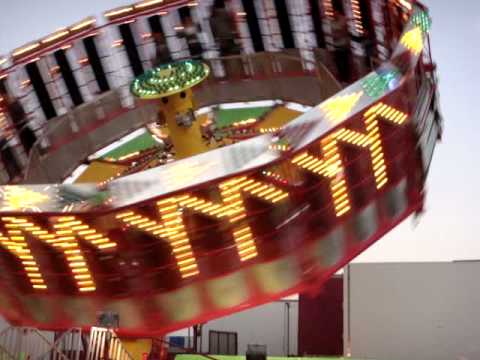 ZERO GRAVITY RIDE AT THE OC FAIR-JULY 23, 2011 - YouTube