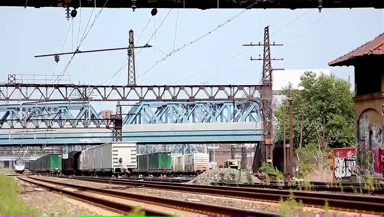 Amtrak Train No 2253 "TLC Cake Boss" at Oak Point Yard - YouTube