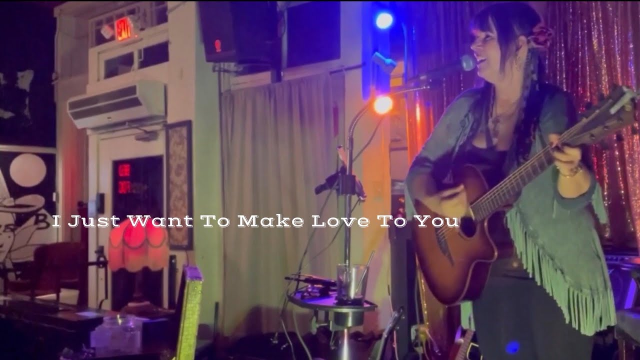I Just Want To Make Love To You - YouTube