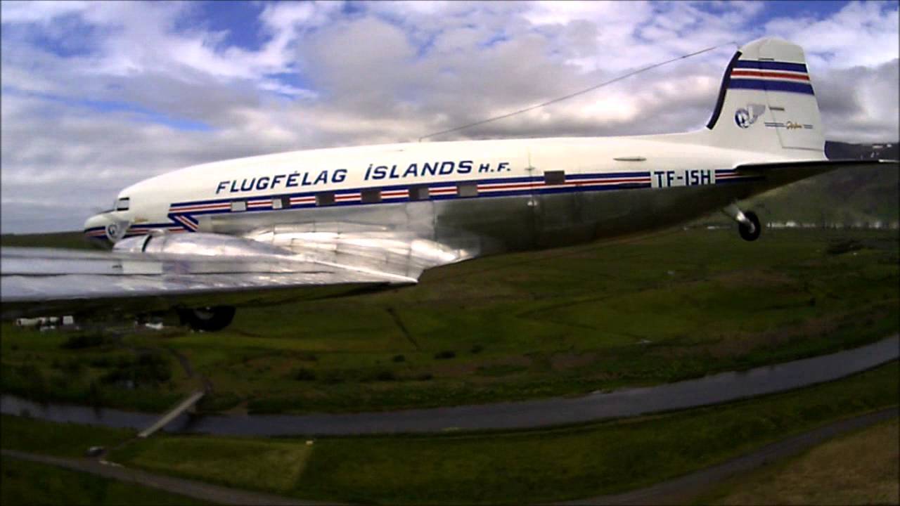 DC-3 from a wing camera - YouTube