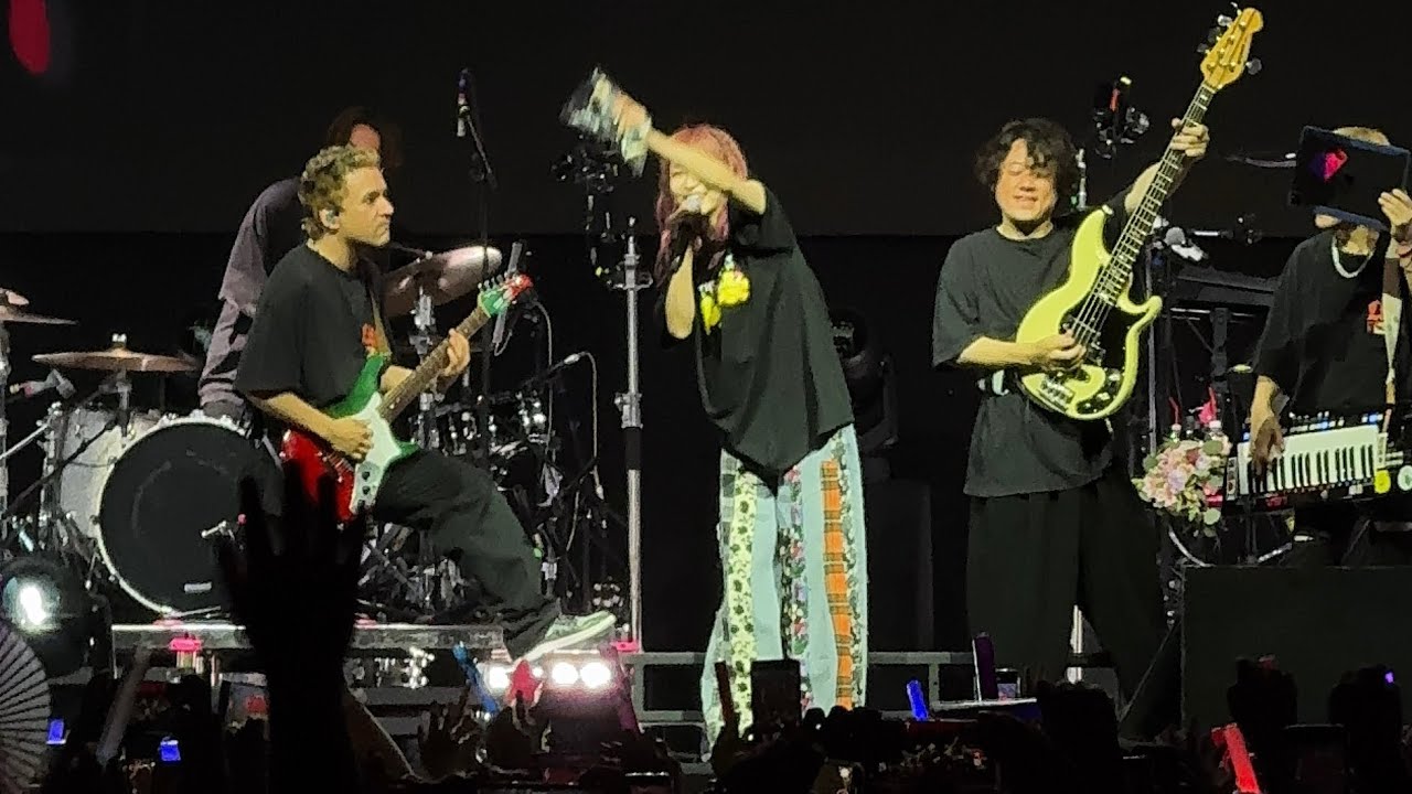 LiSA - crossing field - (ANOTHER GREAT DAY TOUR - MEXICO 2025) @ Pepsi ...