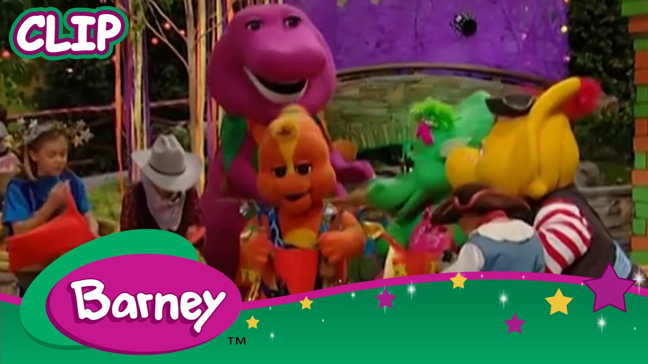 Barney 🎃 Trick-or-Treating - YouTube