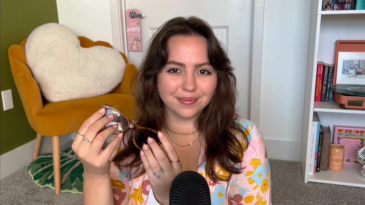 asmr short nail tapping and scratching ♡ - YouTube