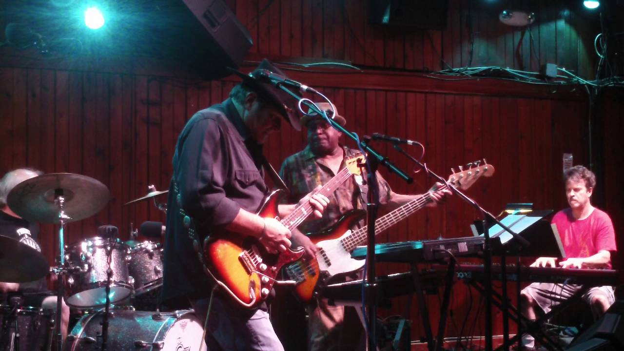 Joe Forlini, Michael Cross - Roll of the troubling dice - YouTube