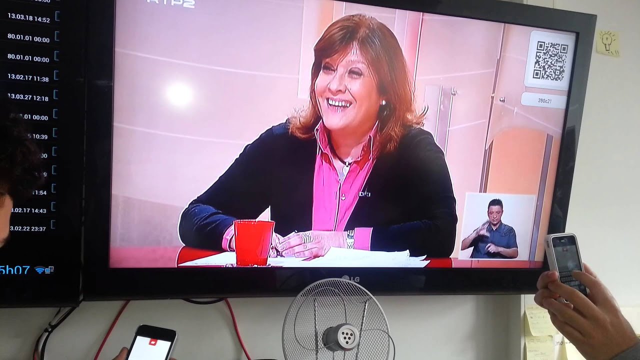 TVChat - Muzzley demos - YouTube