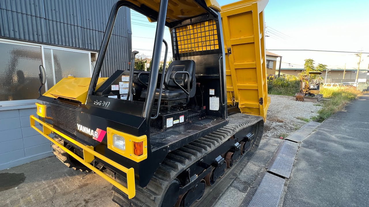 Yanmar C60R Crowler Dumper - YouTube