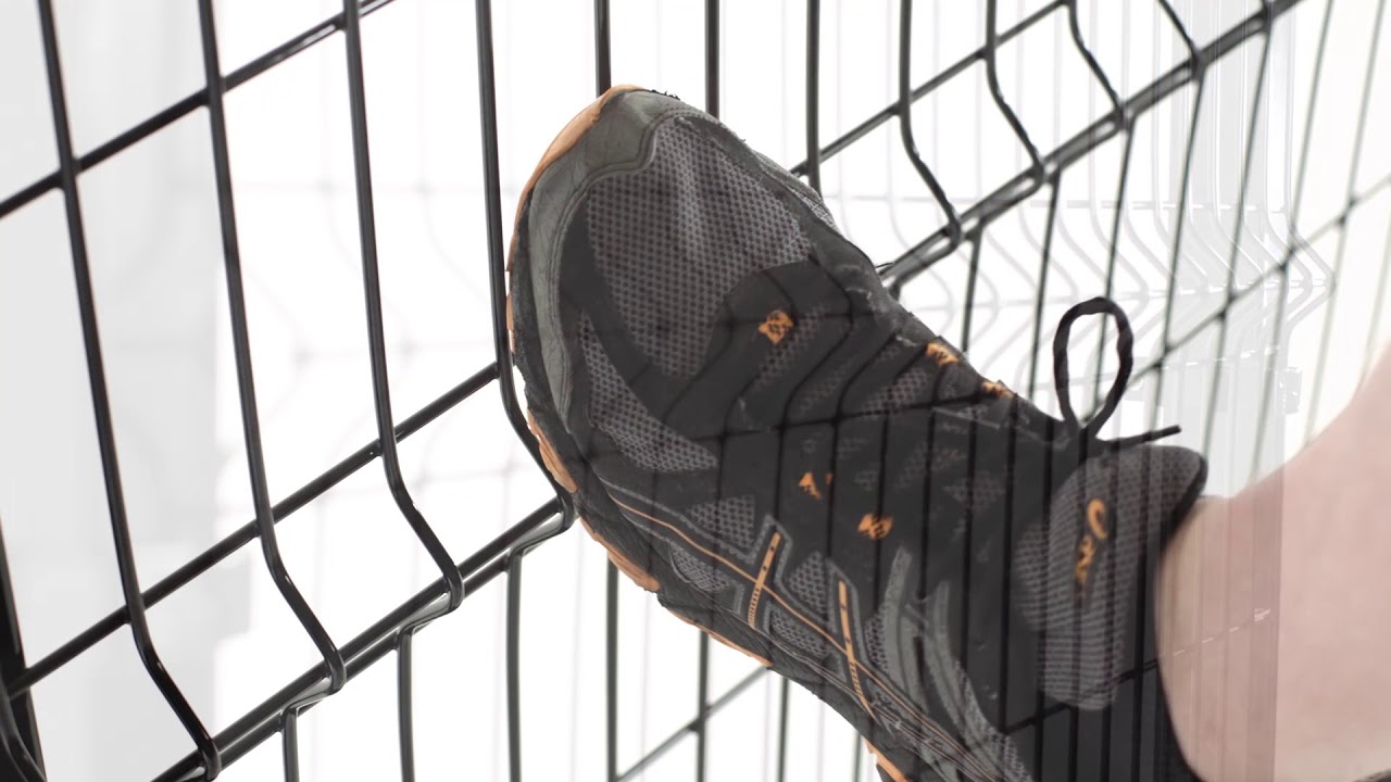 Designmaster Fence, Classic Style - V Brace Benefits - YouTube