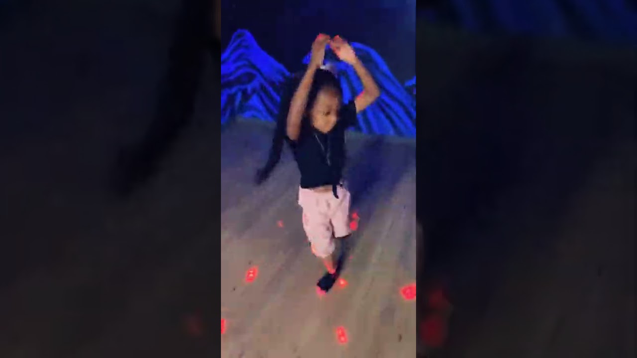 I love to dance and just have lots of fun! Join me in Arysfashionworld #arysworld - YouTube