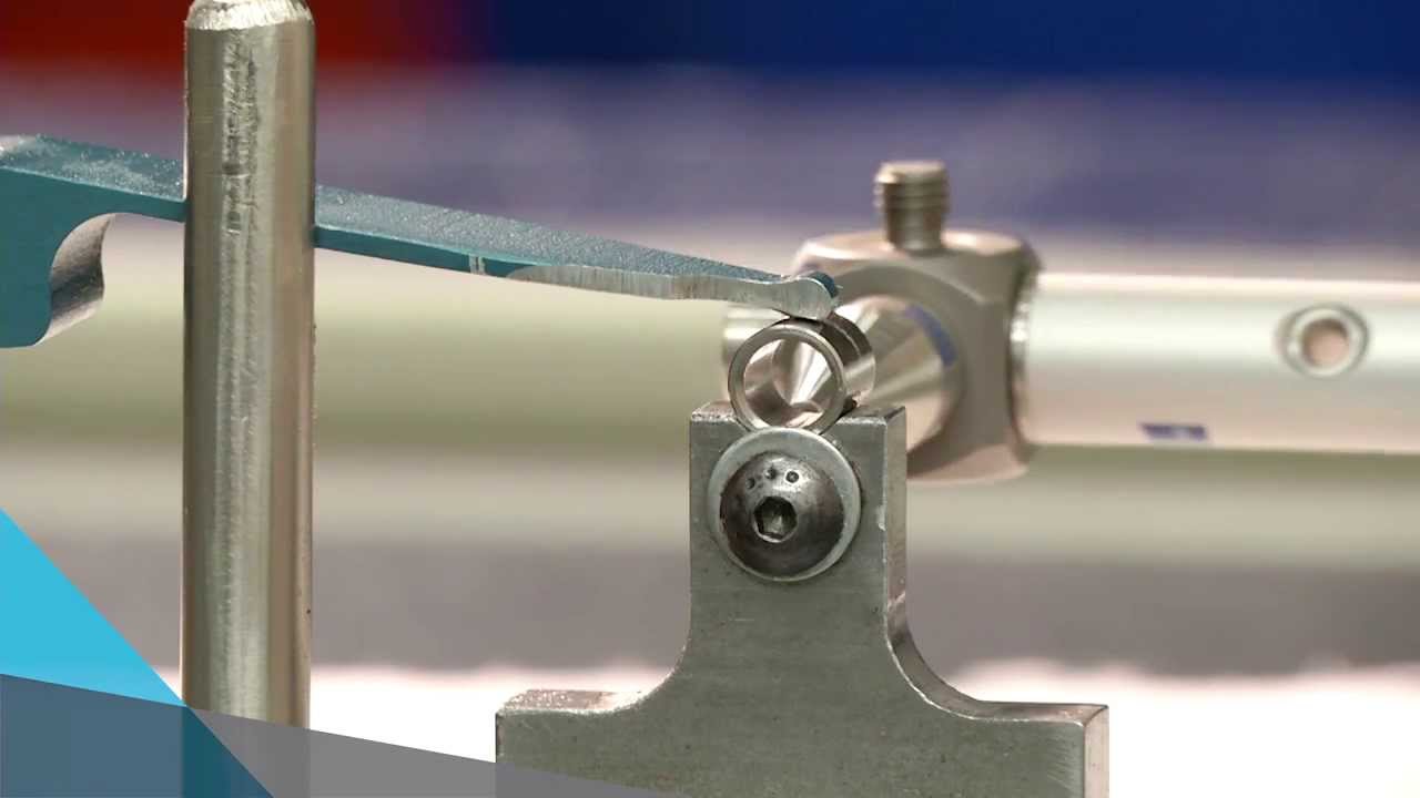 Groupe Meloche - Faire voler l'innovation - YouTube
