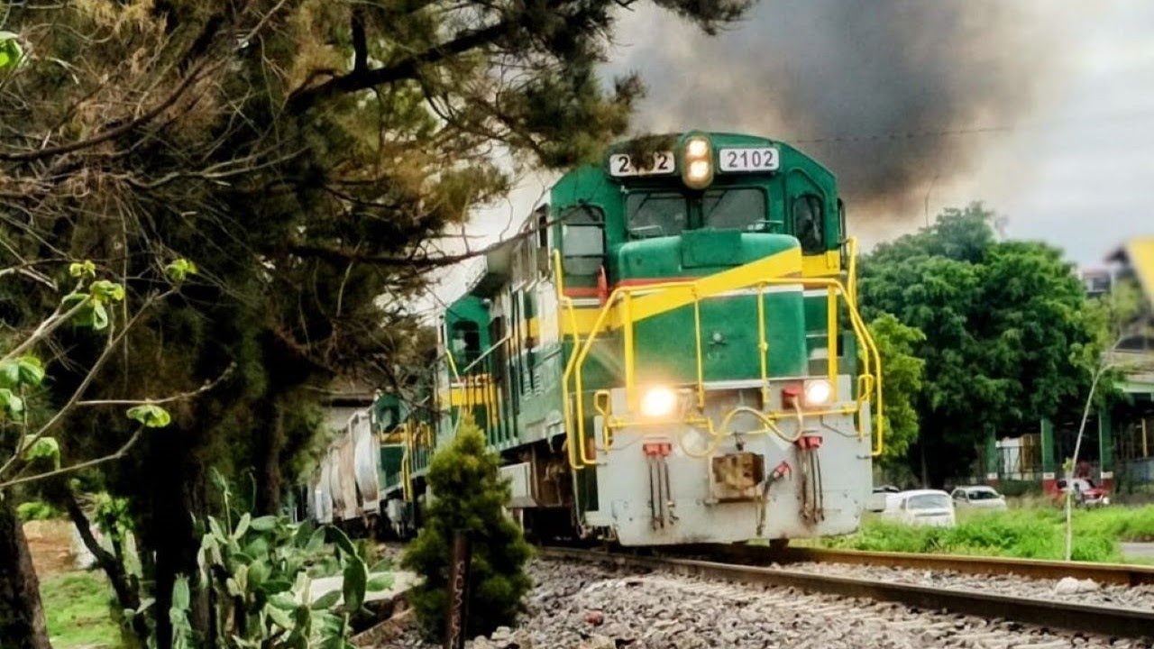 Comenzando turno | FTVM | B23-7 2102 - 2105 - 2103 - YouTube