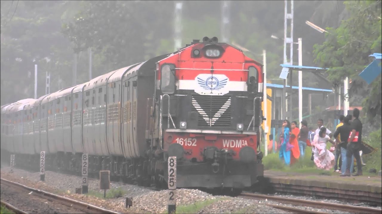Hapa - Tirunelveli Express with Ratlam WDM3A - YouTube