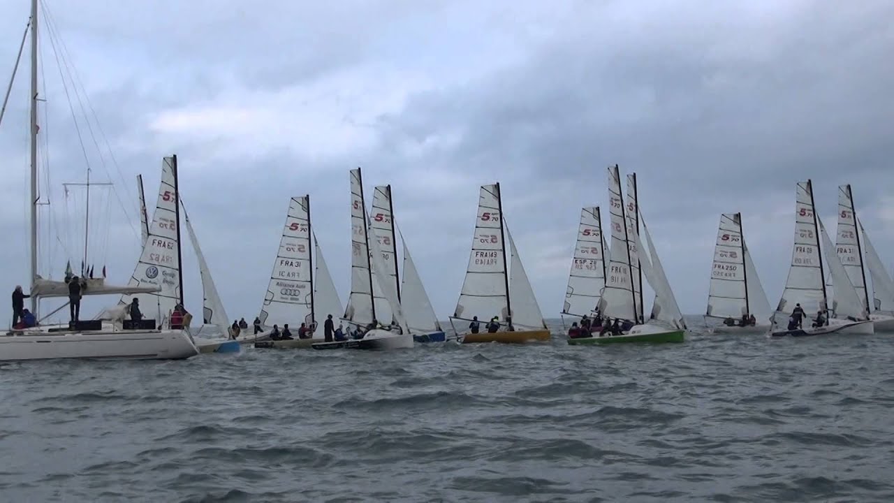 Open 5.70 grosse abattée sur ligne départ - YouTube