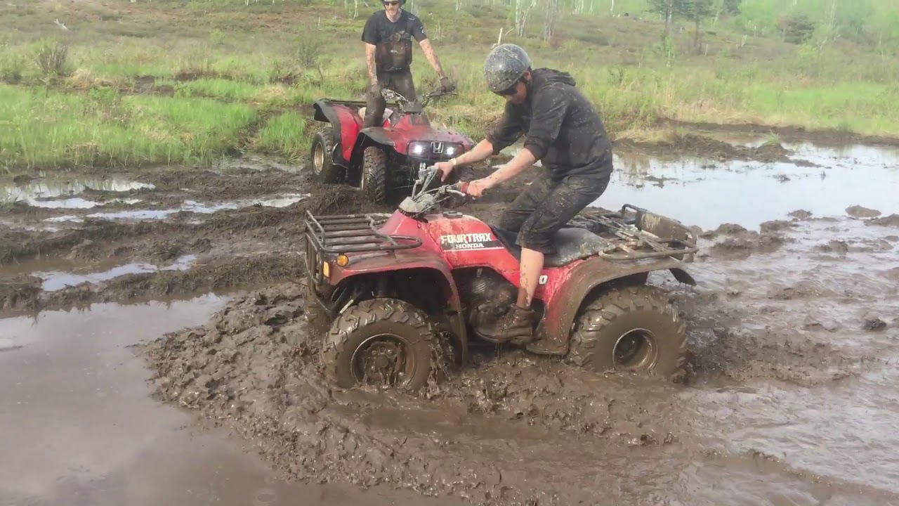 Honda Fourtrax 300 2wd, 4x4, Polaris RZR Mudding - YouTube