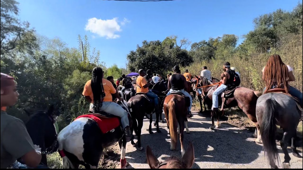 First trail ride on the red roan🔥🤠 (pv homecoming ride) - YouTube