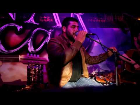 ΧΡΥΣΟ ΦΤΕΡΟ-ΓΙΑΝΝΗΣ ΦΩΤΑΚΗΣ LIVE@ONAR LOUNGE CAFE!!! - YouTube
