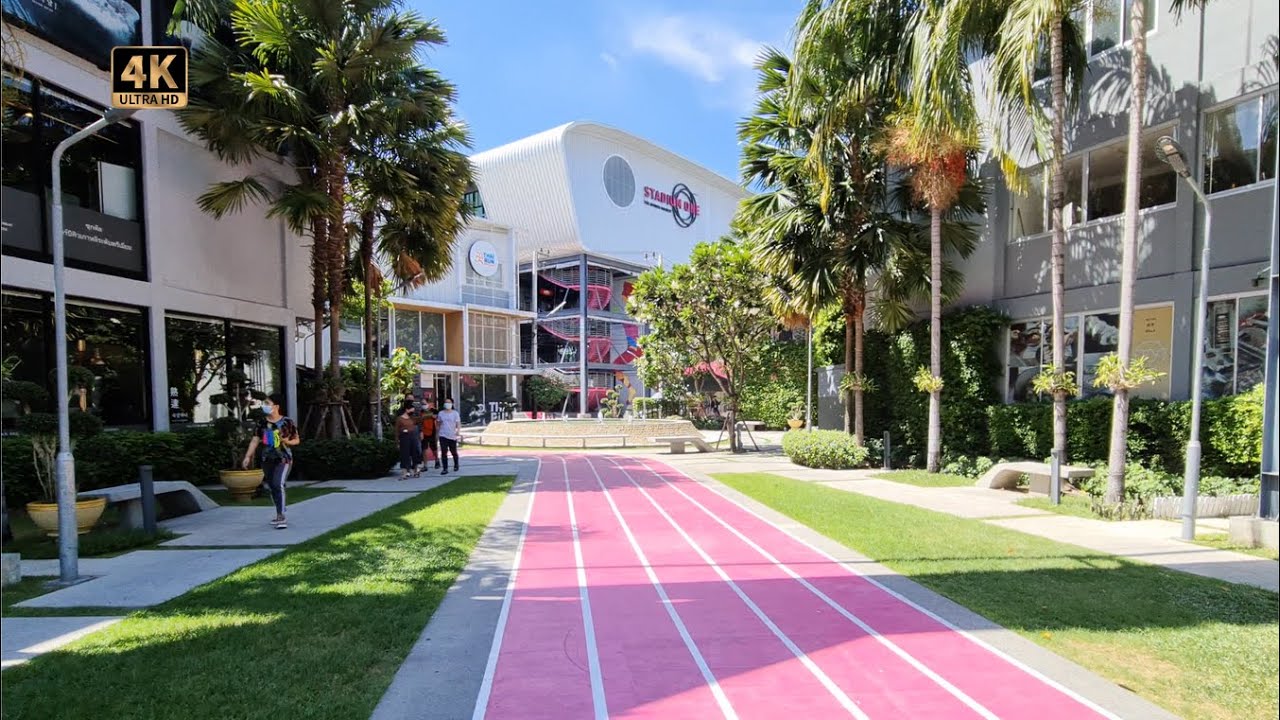 Bangkok Stadium One - Tiny Wheels - How to unfold a Brompton - YouTube