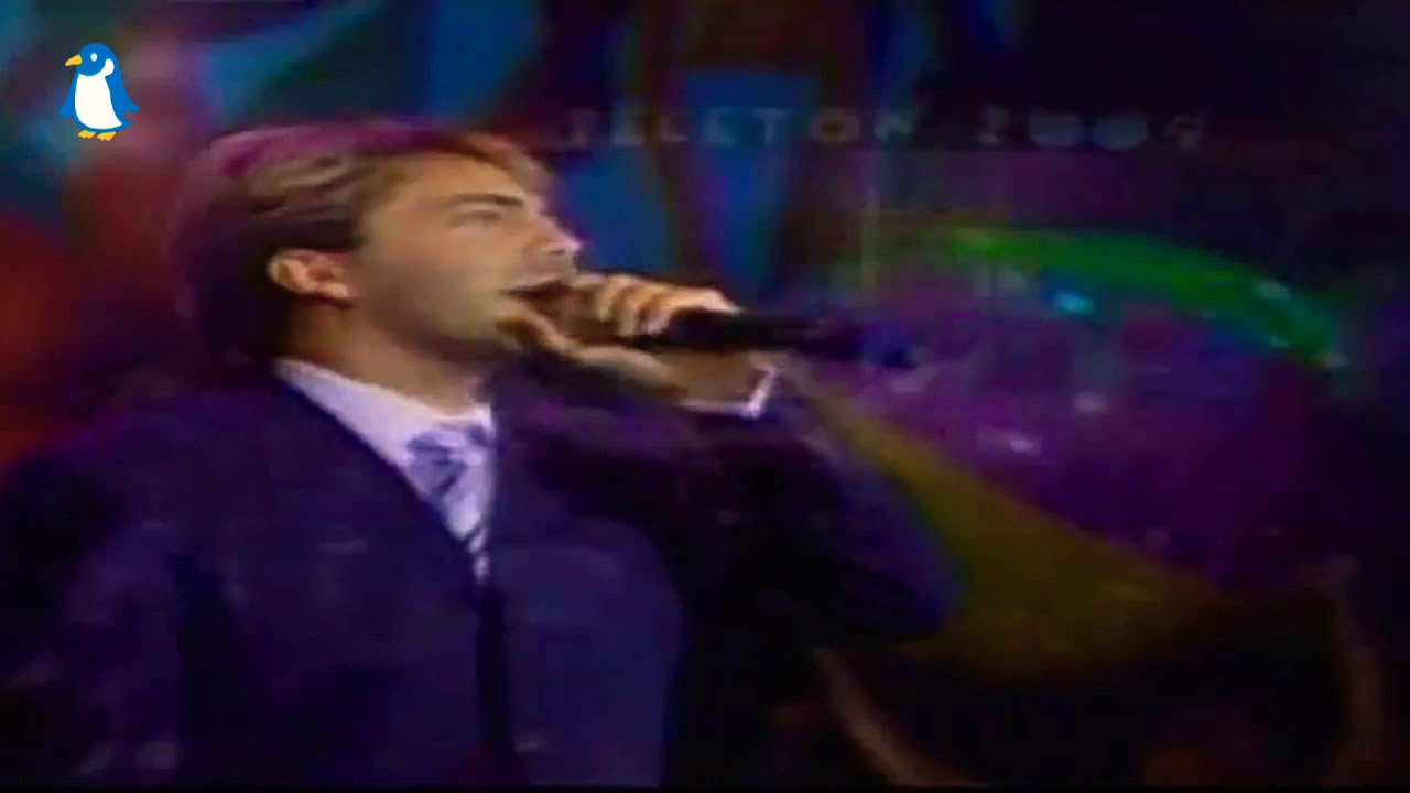 Cristian Castro Azul [2004 HD] - YouTube