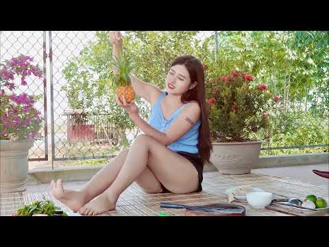 Lisa Daily Life: Lonely Spring - Single Mom Cooking Outside