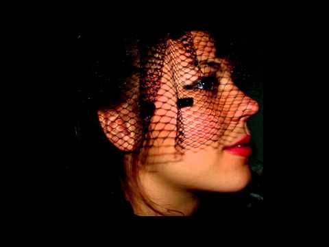 Tóth Boglárka-Titanium