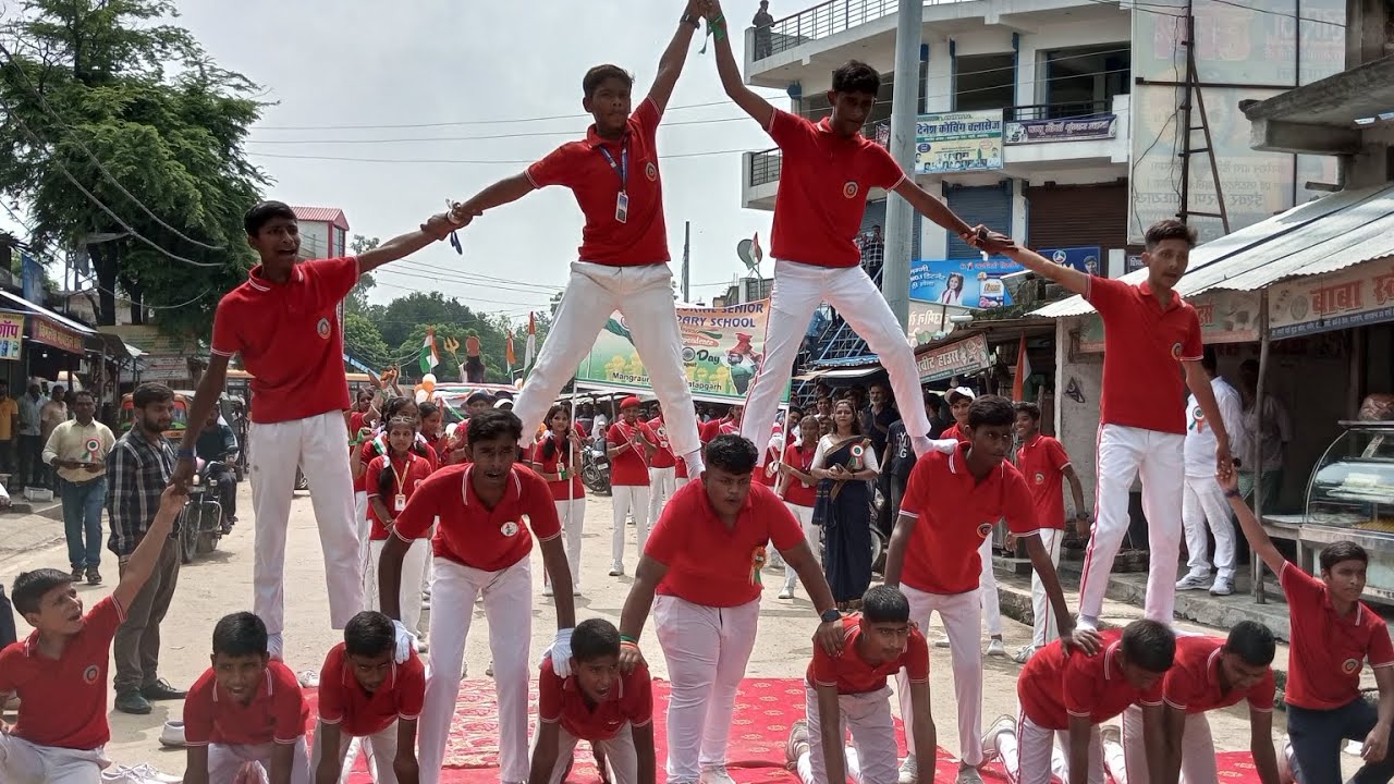Independence day || Pyramid postures || CS MEMORIAL PUBLIC SCHOOL ...