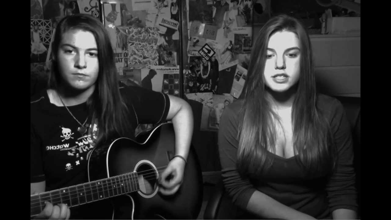 Miley Cyrus-wrecking ball-acoustic cover - YouTube