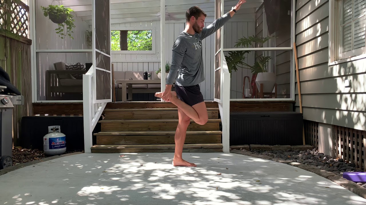 Shrimp Squat Level 3 and 4 Progressions - YouTube