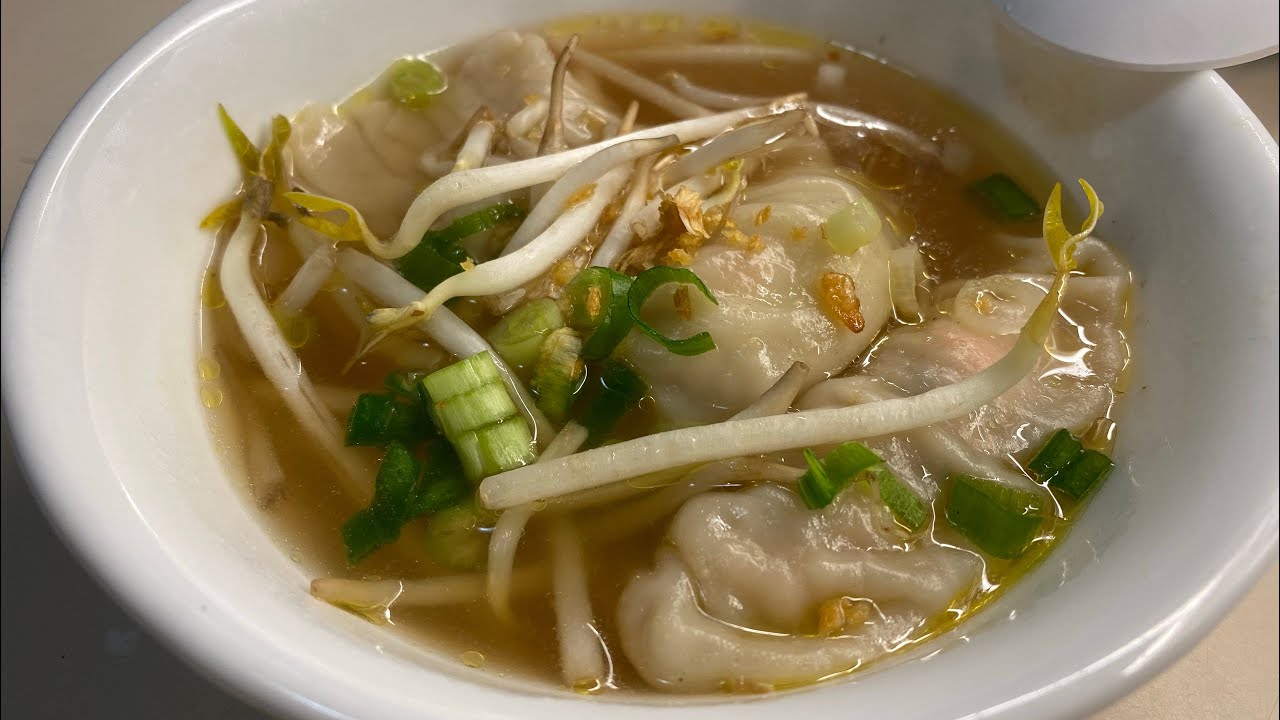 MOLO SOUP |pork dumplings soup - YouTube