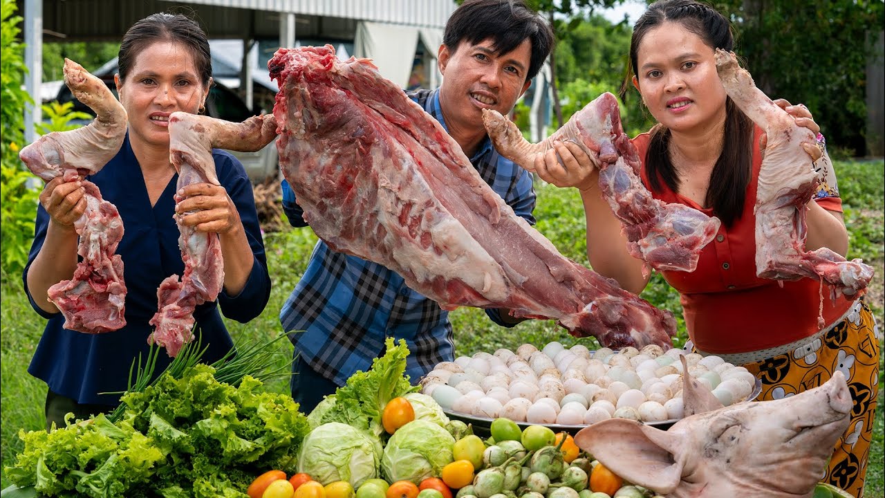 Cooking Delicious Pork, Pig Leg, Eggs & Pig Head Recipe! Village Food ...