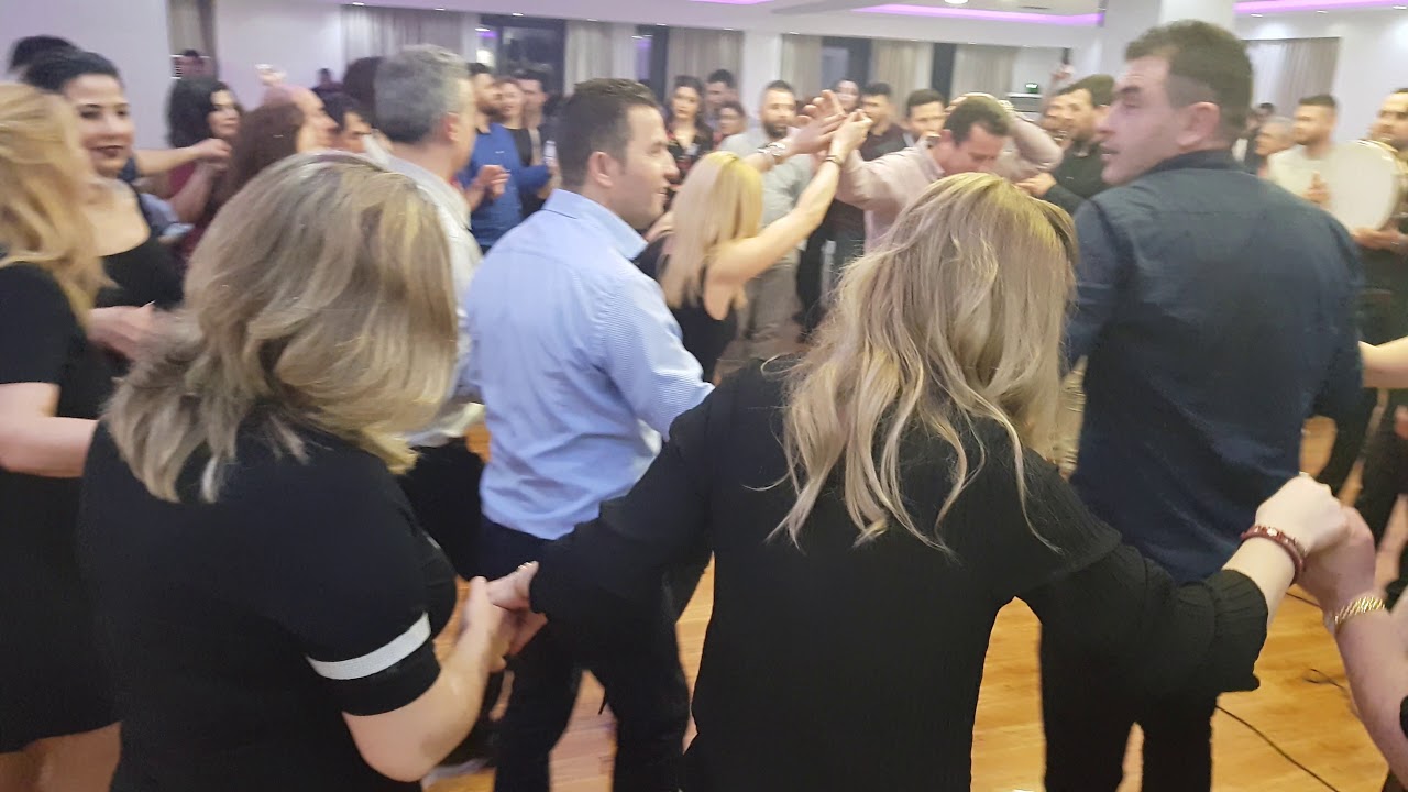 ΜΙΑ ΚΟΠΈΛΑ ΑΠ'ΤΟ ΠΩΓΩΝΙ & ΒΑΓΓΕΛΗΣ ΚΥΡΙΑΖΟΣ & ΑΛΈΞΑΝΔΡΟΣ ΓΚΕΡΜΠΟΥΡΑΣ ...