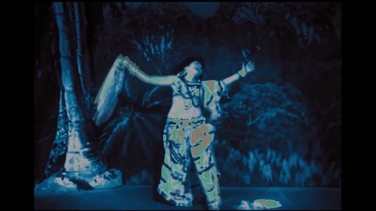 "Afro Mood" Vintage Burlesque Remix - YouTube