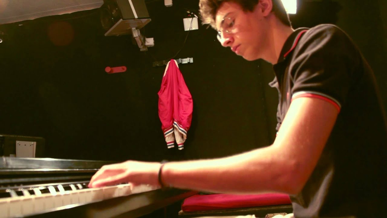 Marc Laurin - Drooping lights - YouTube