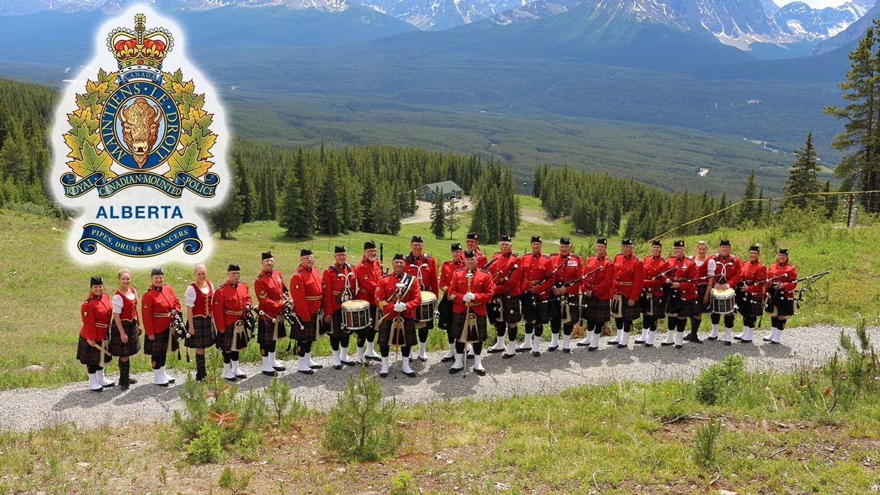 Robbie Burns Virtual Dinner - 2022 RCMP Regimental Pipes, Drums ...
