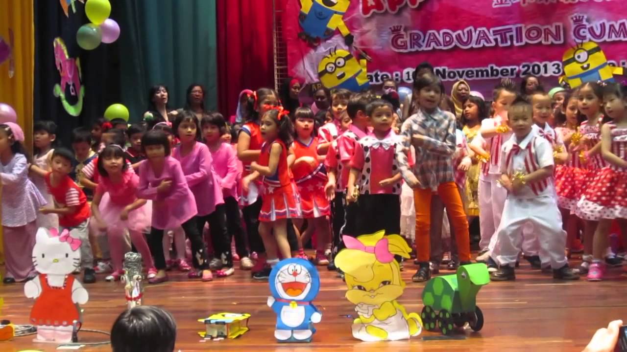 Apple King Kindergarten Graduation 2013 Part 14 - YouTube