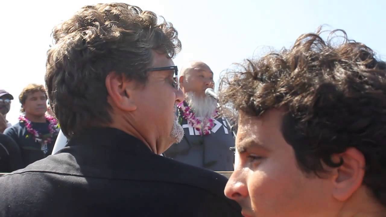 JAY ADAMS MEMORIAL PADDLE OUT SUMO SATO - YouTube