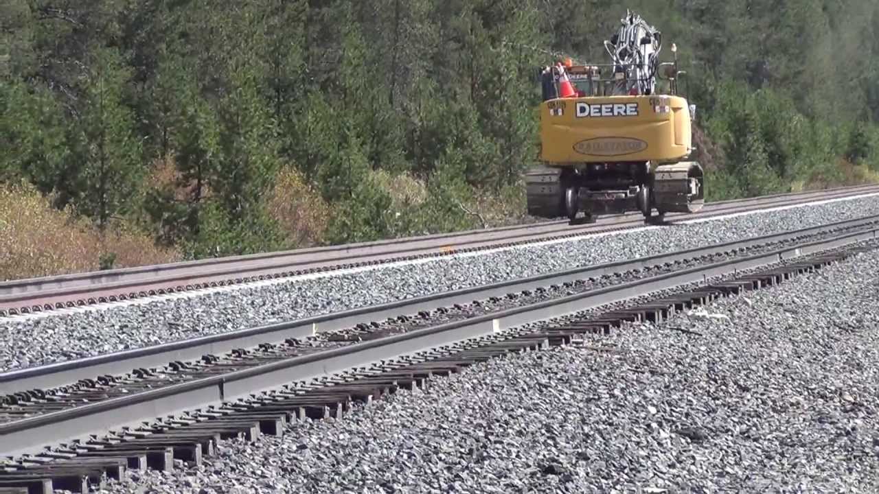 Union Pacific Railroad MOW equipment heads to Donner Pass Long shed, 9 ...