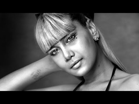 Thai Transgender (Ladyboy) Prostitute interview-Mae
