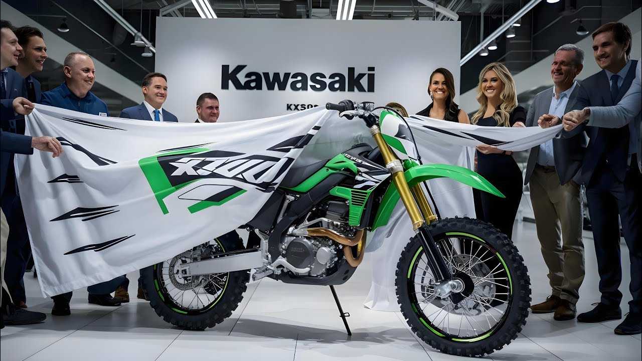 NEW 2025 Kawasaki KX500: A Family-Friendly Off-Road Experience! - YouTube