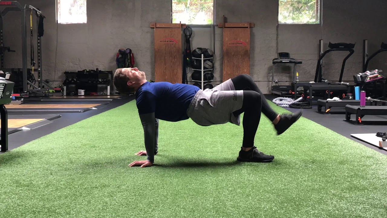 Reverse Table Top Position to Alternating Leg Lift - YouTube