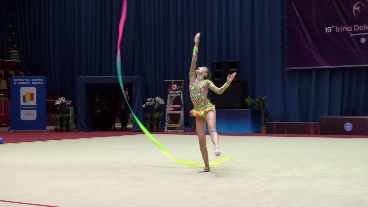 Ana Mezei CS UNEFS Bucuresti ROU Ribbon Juniors 2006 Irina Deleanu Cup ...