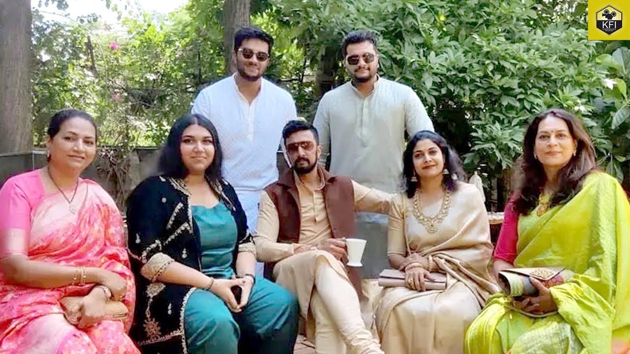 Kiccha Sudeep With Sisters At Marriage Function | Sudeep Wife Priya ...