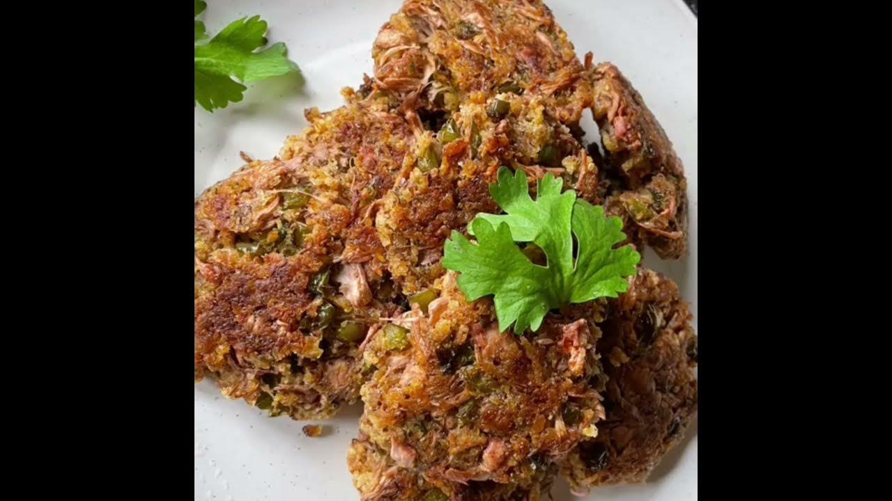 Vegan Jackfruit Crab Cakes - YouTube