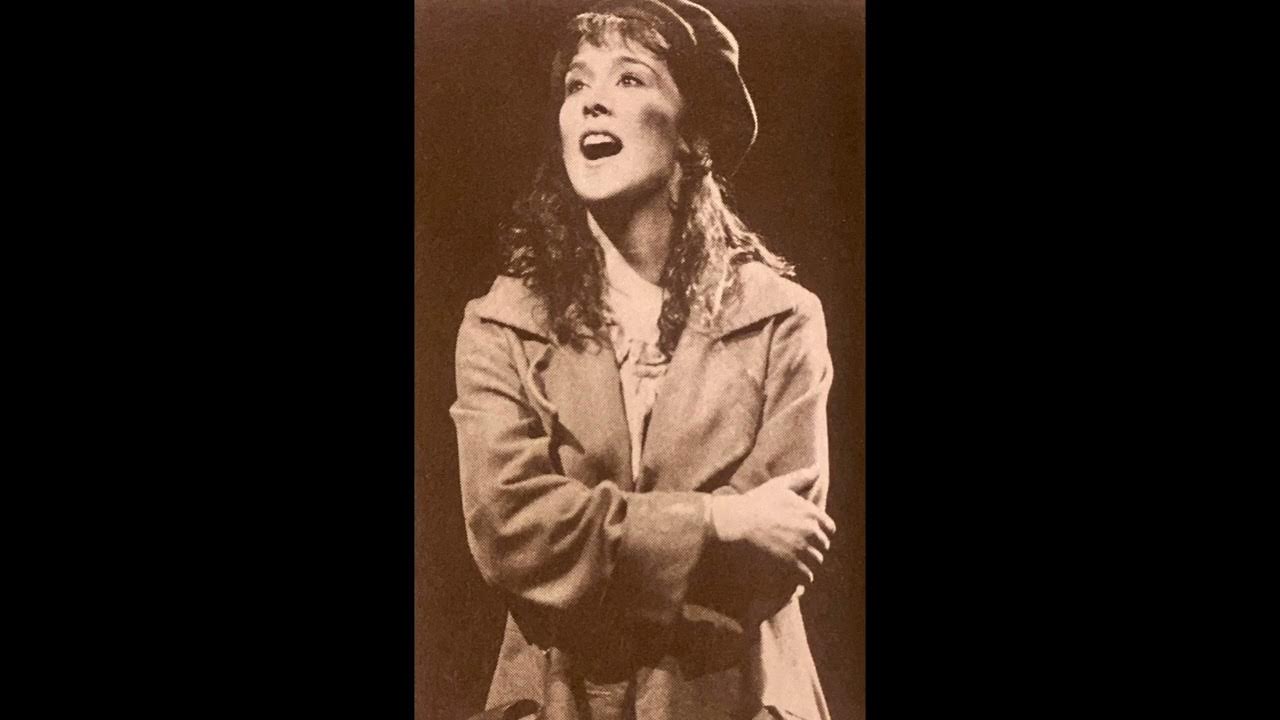 Dana Lynn Caruso as Eponine - On My Own (Les Miserables - Third National Tour 1990) - YouTube