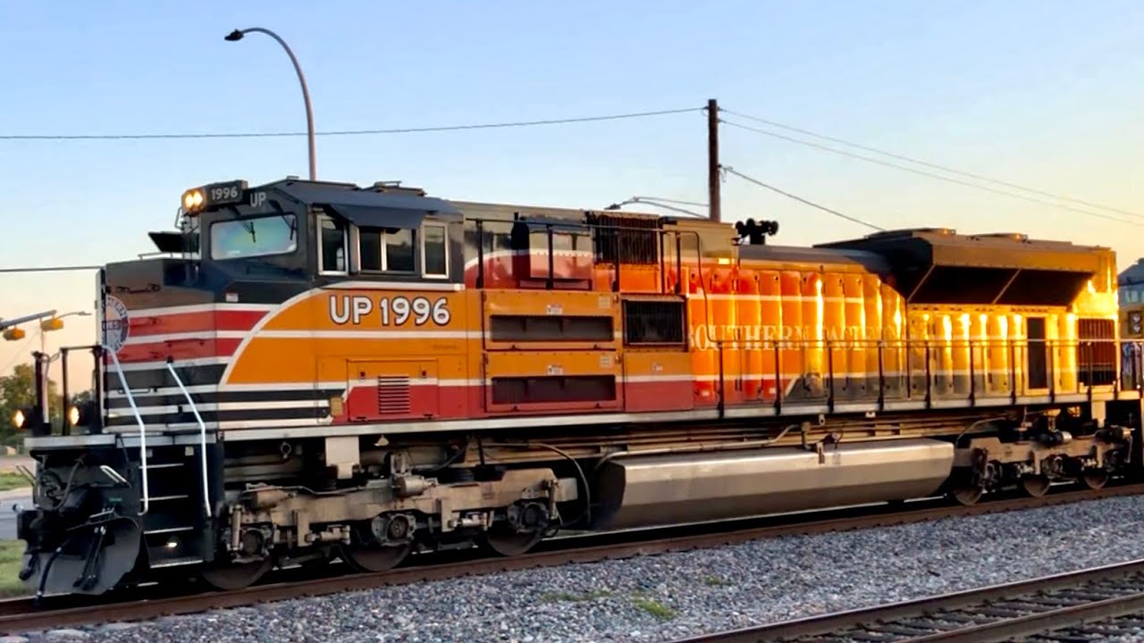 2nd Train I Got On 10-2-24 ( UP 1996 SP, Intermodal Z Train ) - YouTube