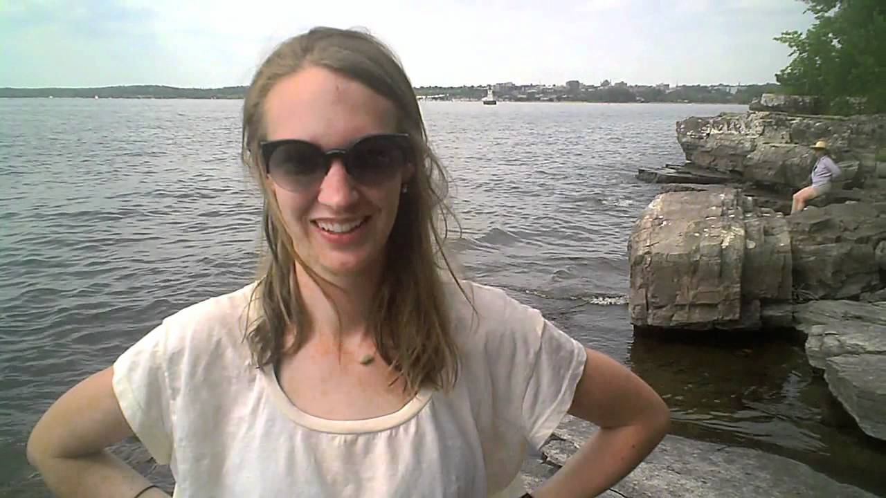 Girls Barking 8 - YouTube